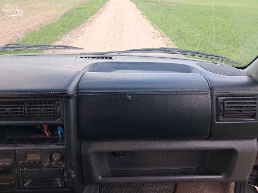 Volkswagen Caravelle 1997 Viļņa, ar dzinēja tilpumu 2.50 L un nobraukumu 532 tūkst. km par 3100 €, foto 9 vietnē AUTOMOTO.COM.LV
