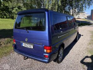Volkswagen Caravelle 1997 Alīta, ar dzinēja tilpumu 2.50 L un nobraukumu 391 tūkst. km par 2950 €, foto 8 vietnē AUTOMOTO.COM.LV