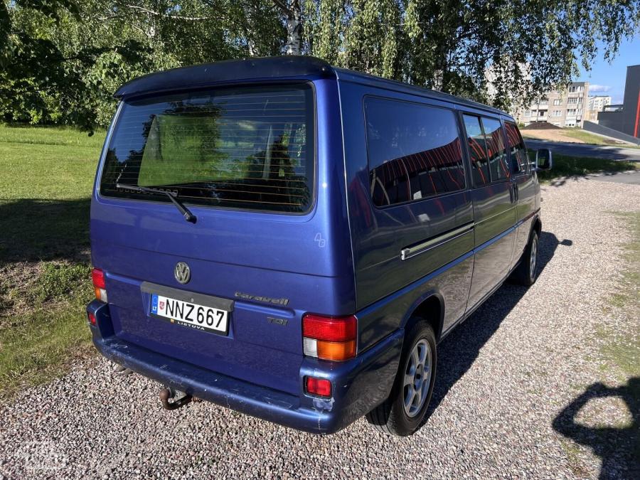 Volkswagen Caravelle 1997 Alīta, ar dzinēja tilpumu 2.50 L un nobraukumu 391 tūkst. km par 2950 €, foto 8 vietnē AUTOMOTO.COM.LV