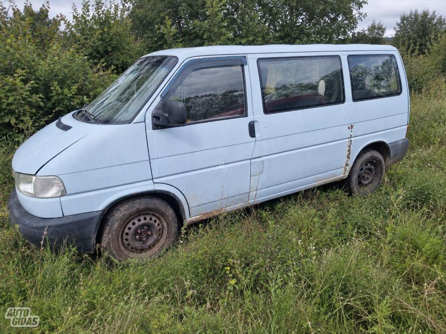 Volkswagen Caravelle 1997 Ignalina, ar dzinēja tilpumu 2.50 L un nobraukumu 666 tūkst. km par 1350 €, foto 3 vietnē AUTOMOTO.COM.LV