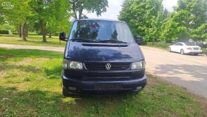 Volkswagen Caravelle 1998 Viļņa, ar dzinēja tilpumu 2.50 L un nobraukumu 287 tūkst. km par 4500 €, foto 3 vietnē AUTOMOTO.COM.LV