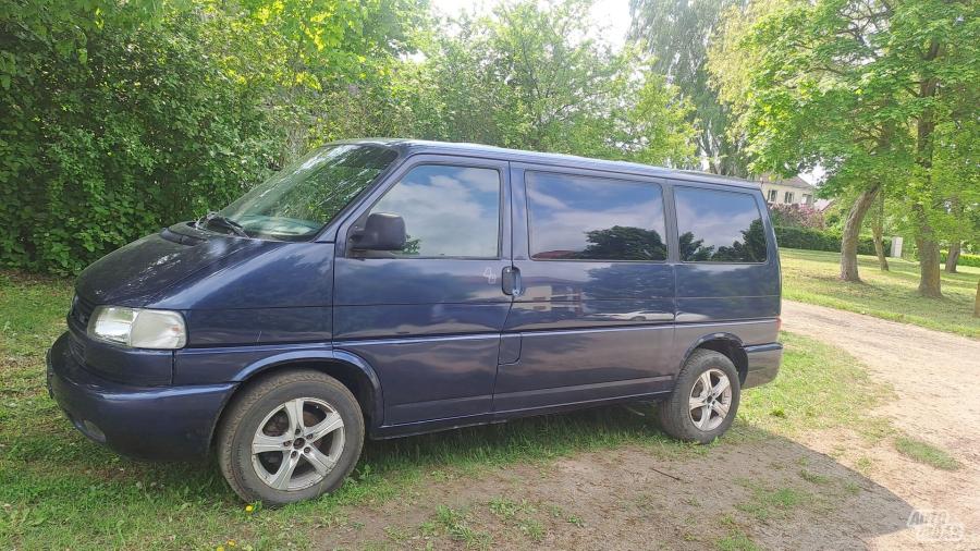 Volkswagen Caravelle 1998 Viļņa, ar dzinēja tilpumu 2.50 L un nobraukumu 287 tūkst. km par 4500 €, foto 9 vietnē AUTOMOTO.COM.LV