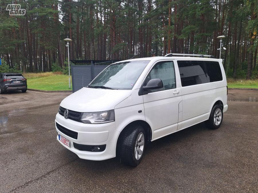 Volkswagen Caravelle 2006 Ignalina, ar dzinēja tilpumu 2.50 L un nobraukumu 420 tūkst. km par 4700 €, foto 5 vietnē AUTOMOTO.COM.LV