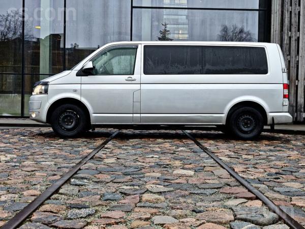 Volkswagen Caravelle 2015 in Riga, with an engine capacity of 2.00 L and mileage of 196 thousand km for 13888 €, photo 6 on AUTOMOTO.COM.LV