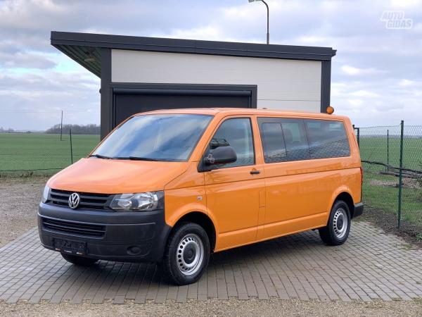 Volkswagen Caravelle 2016 Kauņa, ar dzinēja tilpumu 2.00 L un nobraukumu 261 tūkst. km par 14499 €, foto 3 vietnē AUTOMOTO.COM.LV