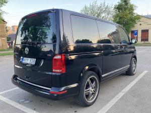 Volkswagen Caravelle 2017 in Kaunas, with an engine capacity of 2.00 L and mileage of 212 thousand km for 24500 €, photo 5 on AUTOMOTO.COM.LV