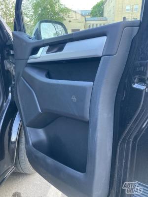 Volkswagen Caravelle 2017 in Kaunas, with an engine capacity of 2.00 L and mileage of 212 thousand km for 24500 €, photo 19 on AUTOMOTO.COM.LV