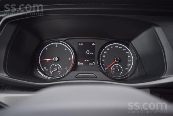 Volkswagen Caravelle 2020 Rīga, ar dzinēja tilpumu 2.00 L un nobraukumu 87 tūkst. km par 32000 €, foto 6 vietnē AUTOMOTO.COM.LV