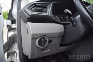 Volkswagen Caravelle 2020 Rīga, ar dzinēja tilpumu 2.00 L un nobraukumu 87 tūkst. km par 32000 €, foto 14 vietnē AUTOMOTO.COM.LV
