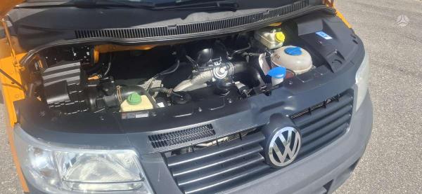 Oranžs Volkswagen Caravelle 2005 Marijampole, ar dzinēja tilpumu 1.90 L un nobraukumu 437 tūkst. km par 5800 €, foto 9 vietnē AUTOMOTO.COM.LV