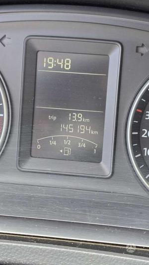 Oranžs Volkswagen Caravelle 2013 Šauļi, ar dzinēja tilpumu 1.99 L un nobraukumu 145 tūkst. km par 8850 €, foto 16 vietnē AUTOMOTO.COM.LV