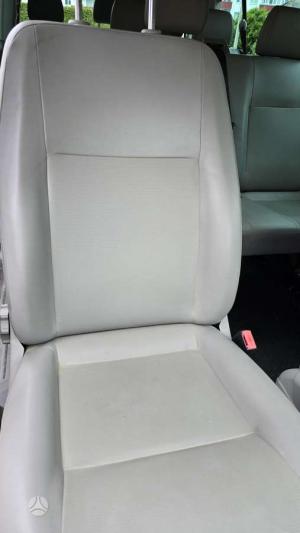 Oranžs Volkswagen Caravelle 2013 Šauļi, ar dzinēja tilpumu 1.99 L un nobraukumu 145 tūkst. km par 8850 €, foto 20 vietnē AUTOMOTO.COM.LV