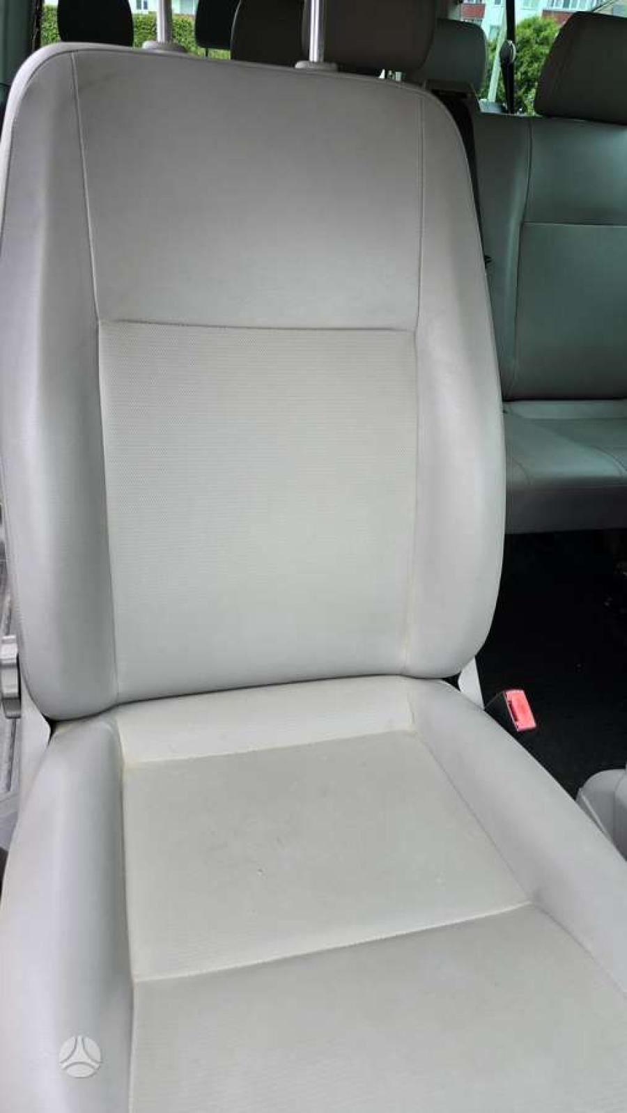 Oranžs Volkswagen Caravelle 2013 Šauļi, ar dzinēja tilpumu 1.99 L un nobraukumu 145 tūkst. km par 8850 €, foto 20 vietnē AUTOMOTO.COM.LV