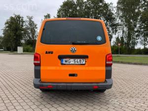 Orange Volkswagen Caravelle 2010 in Riga, with an engine capacity of 2.00 L and mileage of 390 thousand km for 7100 €, photo 5 on AUTOMOTO.COM.LV