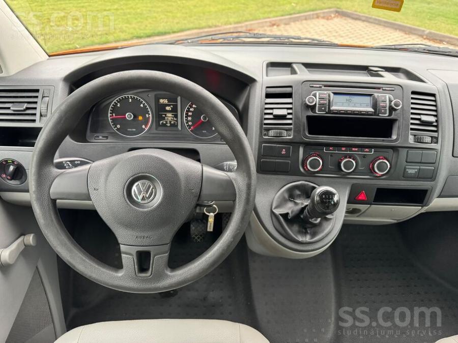 Orange Volkswagen Caravelle 2010 in Riga, with an engine capacity of 2.00 L and mileage of 390 thousand km for 7100 €, photo 12 on AUTOMOTO.COM.LV