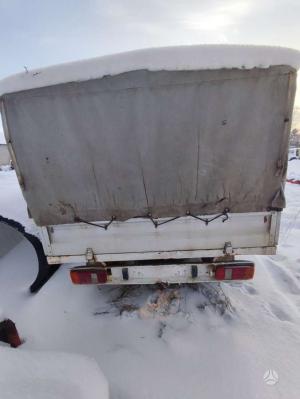 Sarkans Volkswagen Caravelle 1996 Utena, ar dzinēja tilpumu 2.46 L un nobraukumu 603 tūkst. km par 2800 €, foto 10 vietnē AUTOMOTO.COM.LV