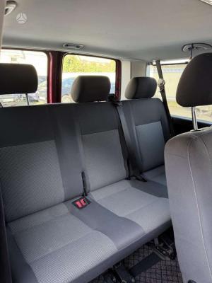 Red Volkswagen Caravelle 2010 in Kaunas, with an engine capacity of 1.97 L and mileage of 274 thousand km for 10600 €, photo 21 on AUTOMOTO.COM.LV
