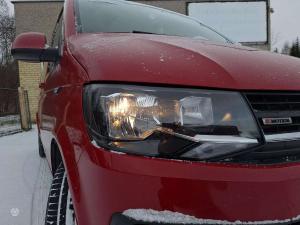 Sarkans Volkswagen Caravelle 2015 Viļņa, ar dzinēja tilpumu 2.00 L un nobraukumu 273 tūkst. km par 17200 €, foto 9 vietnē AUTOMOTO.COM.LV