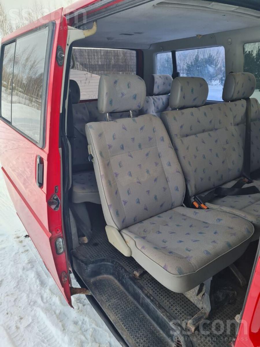 Красный Фольксваген Каравелла 1996 в Бауска, объемом двигателя 2.50 л и пробегом 512 тыс. км за 2900 €, фото 10 на AUTOMOTO.COM.LV