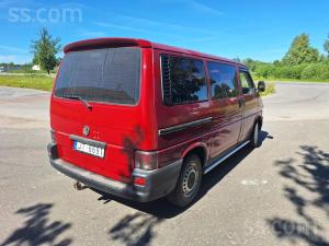 Sarkans Volkswagen Caravelle 1997 Kuldīga, ar dzinēja tilpumu 2.50 L un nobraukumu 540 tūkst. km par 3000 €, foto 3 vietnē AUTOMOTO.COM.LV