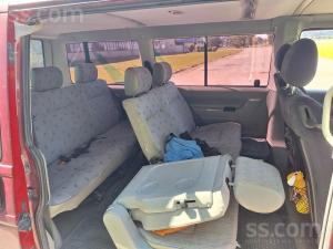 Sarkans Volkswagen Caravelle 1997 Kuldīga, ar dzinēja tilpumu 2.50 L un nobraukumu 540 tūkst. km par 3000 €, foto 6 vietnē AUTOMOTO.COM.LV