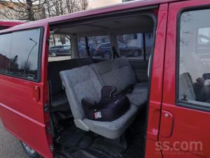 Красный Фольксваген Каравелла 1997 в Цесис, объемом двигателя 2.50 л и пробегом 325 тыс. км за 3800 €, фото 4 на AUTOMOTO.COM.LV