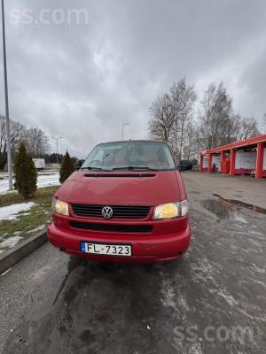 Red Volkswagen Caravelle 1999 in Riga, with an engine capacity of 2.50 L and mileage of 760 thousand km for 2450 €, photo  on AUTOMOTO.COM.LV