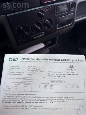 Sarkans Volkswagen Caravelle 1999 Rīga, ar dzinēja tilpumu 2.50 L un nobraukumu 760 tūkst. km par 2450 €, foto 8 vietnē AUTOMOTO.COM.LV