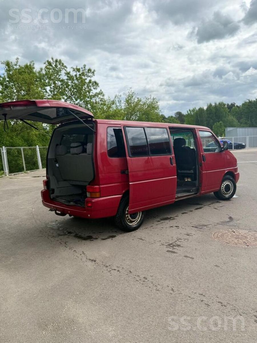 Sarkans Volkswagen Caravelle 1999 Daugavpils, ar dzinēja tilpumu 2.50 L un nobraukumu 0 tūkst. km par 4000 €, foto 7 vietnē AUTOMOTO.COM.LV