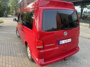 Sarkans Volkswagen Caravelle 2011 Daugavpils, ar dzinēja tilpumu 2.00 L un nobraukumu 289 tūkst. km par 9850 €, foto 4 vietnē AUTOMOTO.COM.LV
