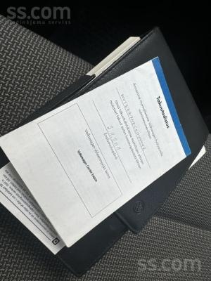Sarkans Volkswagen Caravelle 2011 Daugavpils, ar dzinēja tilpumu 2.00 L un nobraukumu 289 tūkst. km par 9850 €, foto 24 vietnē AUTOMOTO.COM.LV