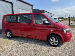 Red Volkswagen Caravelle 2014 in Kaunas, with an engine capacity of 1.97 L and mileage of 250 thousand km for 8400 €, photo 8 on AUTOMOTO.COM.LV