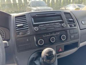 Red Volkswagen Caravelle 2014 in Kaunas, with an engine capacity of 1.97 L and mileage of 250 thousand km for 8400 €, photo 12 on AUTOMOTO.COM.LV