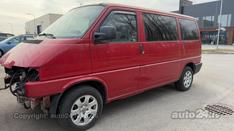 Красный Фольксваген Каравелла 1996 в Таллин, объемом двигателя 2.50 л и пробегом 0 тыс. км за 1500 €, фото 5 на AUTOMOTO.COM.LV
