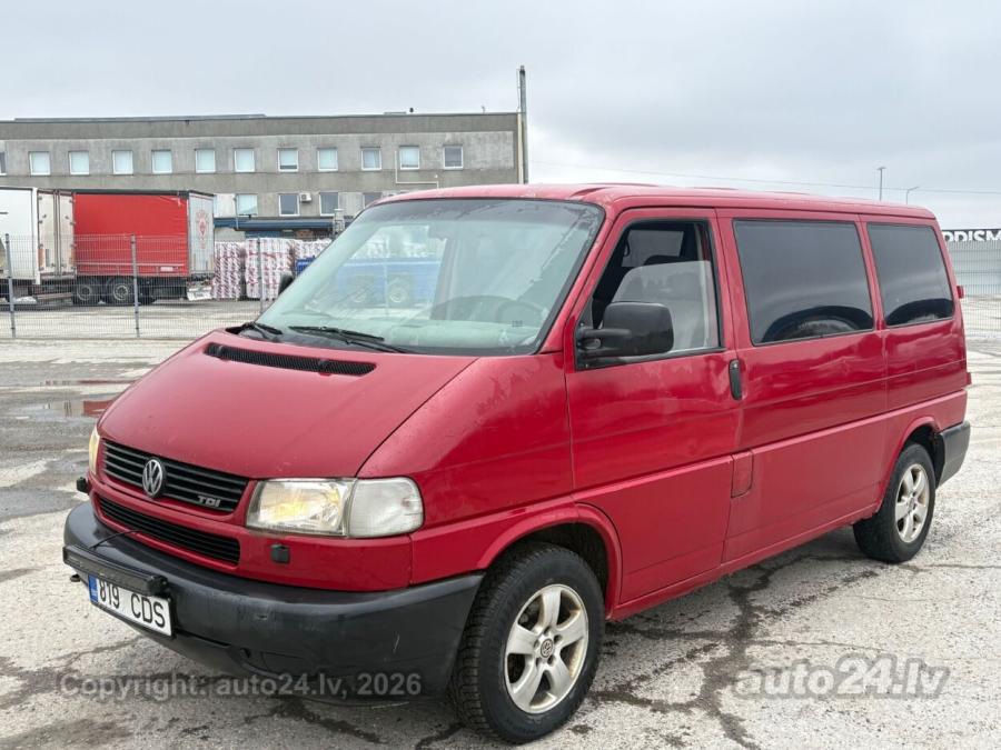 Sarkans Volkswagen Caravelle 1998 Rapla, ar dzinēja tilpumu 2.50 L un nobraukumu 0 tūkst. km par 1800 €, foto 1 vietnē AUTOMOTO.COM.LV