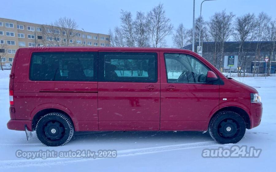 Sarkans Volkswagen Caravelle 2015 Tallina, ar dzinēja tilpumu 2.00 L un nobraukumu 262 tūkst. km par 13990 €, foto 4 vietnē AUTOMOTO.COM.LV