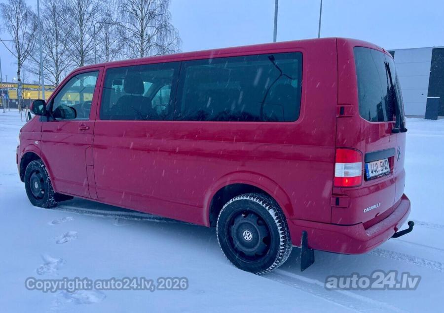 Sarkans Volkswagen Caravelle 2015 Tallina, ar dzinēja tilpumu 2.00 L un nobraukumu 262 tūkst. km par 13990 €, foto 7 vietnē AUTOMOTO.COM.LV