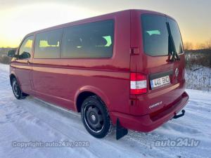 Red Volkswagen Caravelle 2015 in Tallinn, with an engine capacity of 2.00 L and mileage of 263 thousand km for 13500 €, photo 6 on AUTOMOTO.COM.LV
