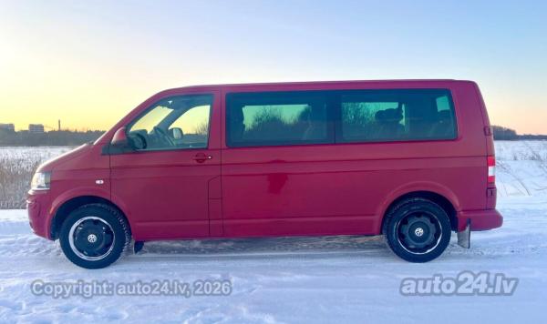 Red Volkswagen Caravelle 2015 in Tallinn, with an engine capacity of 2.00 L and mileage of 263 thousand km for 13500 €, photo 7 on AUTOMOTO.COM.LV