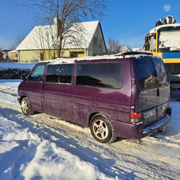Violets Volkswagen Caravelle 1993 Alīta, ar dzinēja tilpumu 2.50 L un nobraukumu 430 tūkst. km par 2250 €, foto 1 vietnē AUTOMOTO.COM.LV