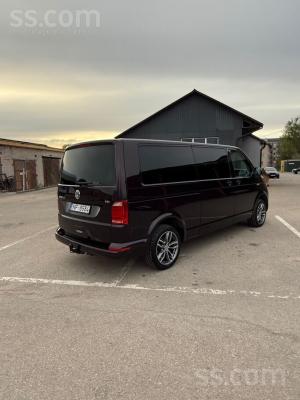 Violets Volkswagen Caravelle 2017 Jelgava, ar dzinēja tilpumu 2.00 L un nobraukumu 56 tūkst. km par 25900 €, foto 6 vietnē AUTOMOTO.COM.LV