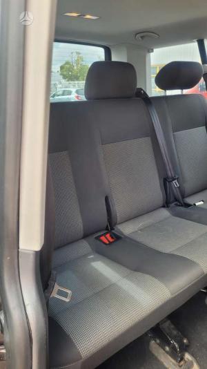 Violet Volkswagen Caravelle 2012 in Telschi, with an engine capacity of 1.97 L and mileage of 279 thousand km for 10250 €, photo 14 on AUTOMOTO.COM.LV