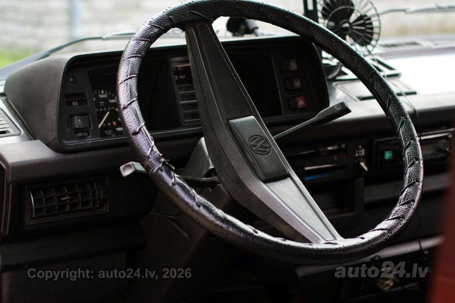 Violets Volkswagen Caravelle 1988 Tallina, ar dzinēja tilpumu 1.90 L un nobraukumu 270 tūkst. km par 7900 €, foto 6 vietnē AUTOMOTO.COM.LV