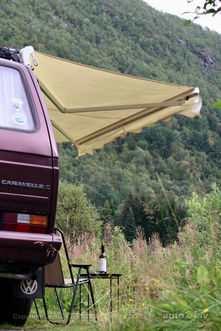 Violets Volkswagen Caravelle 1988 Tallina, ar dzinēja tilpumu 1.90 L un nobraukumu 270 tūkst. km par 7900 €, foto 10 vietnē AUTOMOTO.COM.LV