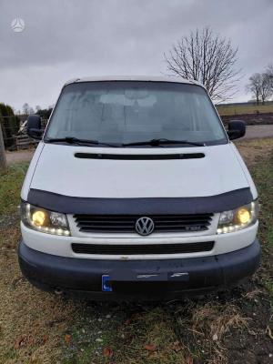 White Volkswagen Caravelle 2002 in Panevezys, with an engine capacity of 2.50 L and mileage of 550 thousand km for 2500 €, photo  on AUTOMOTO.COM.LV