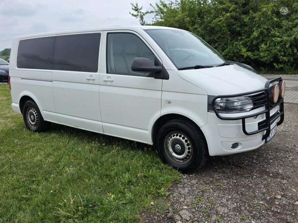 Balts Volkswagen Caravelle 2010 Kauņa, ar dzinēja tilpumu 1.97 L un nobraukumu 397 tūkst. km par 10000 €, foto 1 vietnē AUTOMOTO.COM.LV