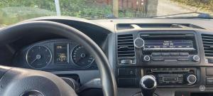 Balts Volkswagen Caravelle 2013 Viļņa, ar dzinēja tilpumu 1.97 L un nobraukumu 260 tūkst. km par 11200 €, foto 5 vietnē AUTOMOTO.COM.LV