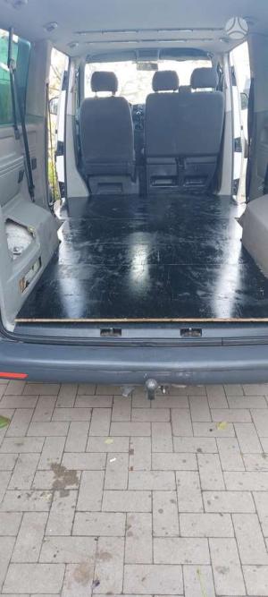 Balts Volkswagen Caravelle 2013 Viļņa, ar dzinēja tilpumu 1.97 L un nobraukumu 260 tūkst. km par 11200 €, foto 10 vietnē AUTOMOTO.COM.LV