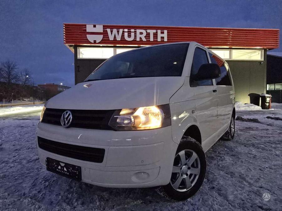 White Volkswagen Caravelle 2014 in Siauliai, with an engine capacity of 2.00 L and mileage of 190 thousand km for 11900 €, photo 14 on AUTOMOTO.COM.LV