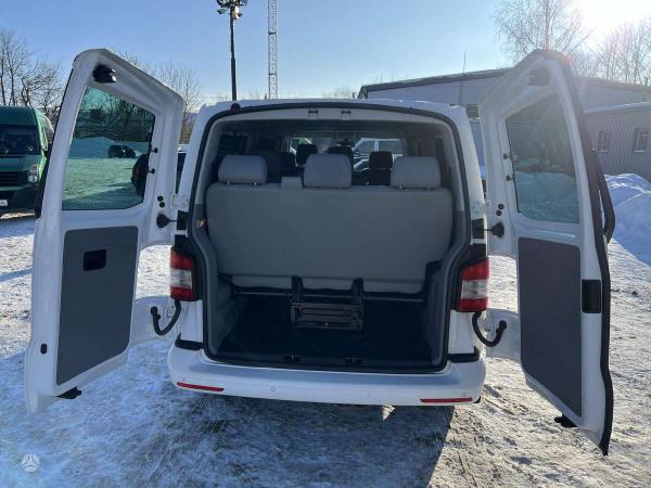 White Volkswagen Caravelle 2014 in Telschi, with an engine capacity of 1.97 L and mileage of 414 thousand km for 11900 €, photo 8 on AUTOMOTO.COM.LV